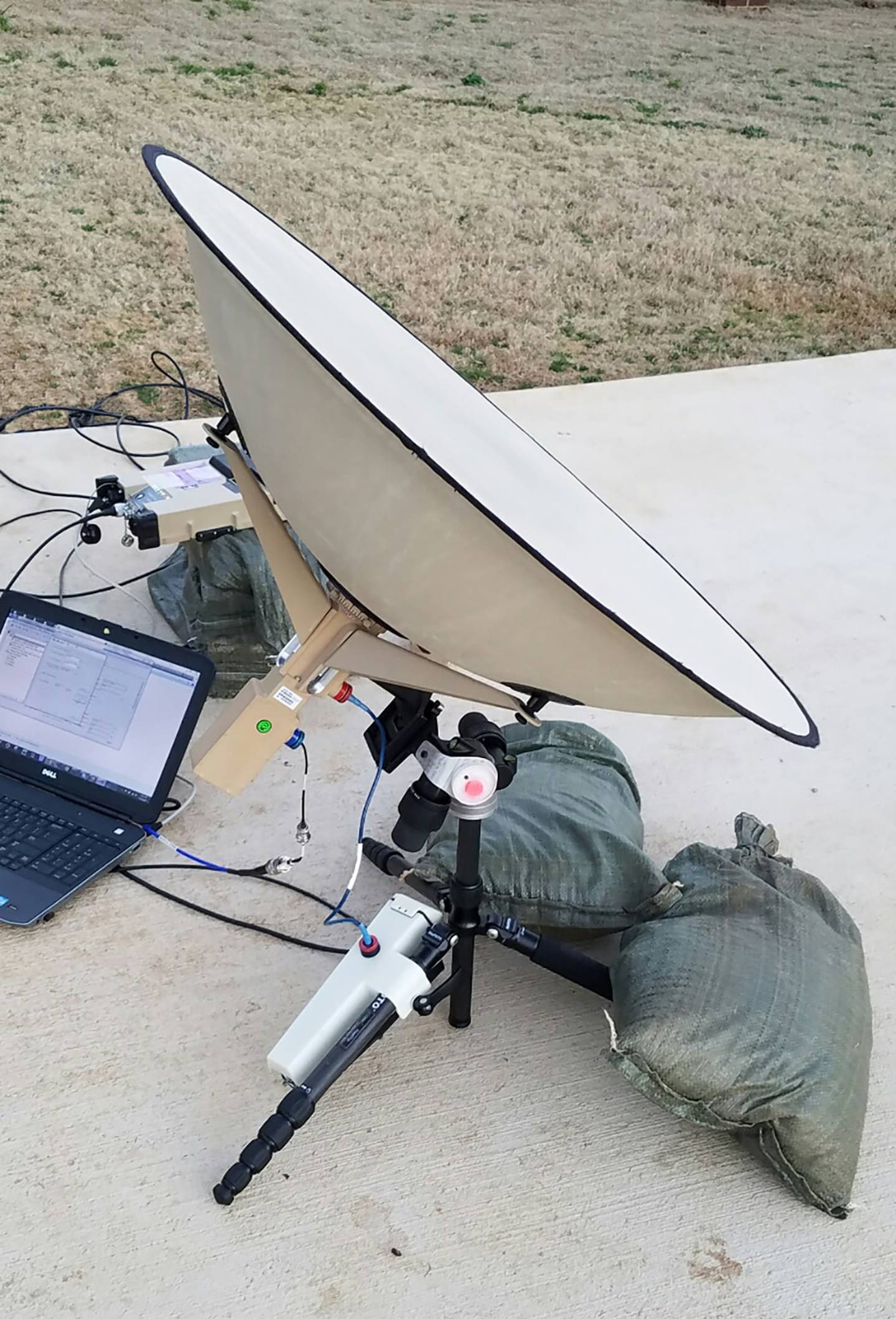 Cubic unveils tiny SATCOM antenna terminal