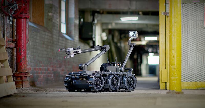 Teledyne wins Pentagon order for hundreds of bomb disposal robots